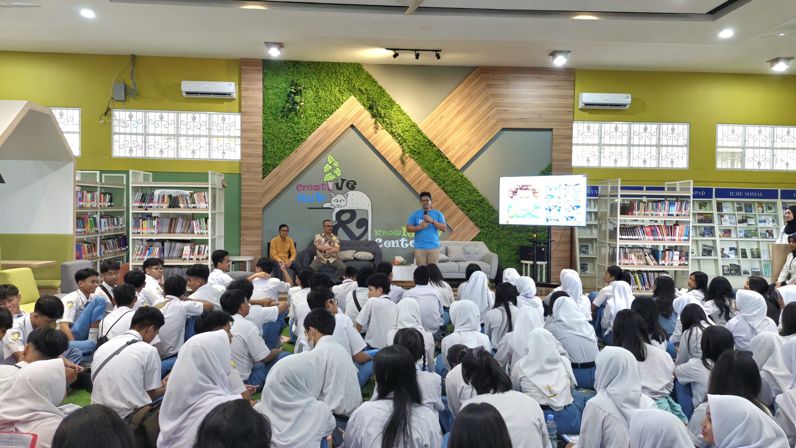 Sekolah Vokasi - Universitas Padjadjaran